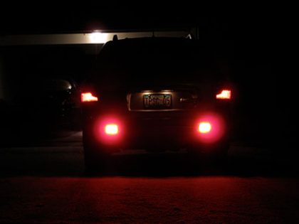 Car fog lights. How to properly use them and problems that can occur