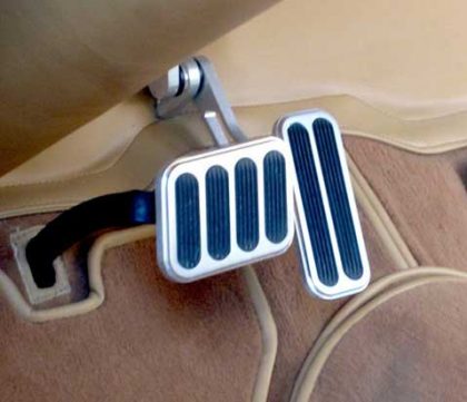 Soft brake pedal. Causes and solutions